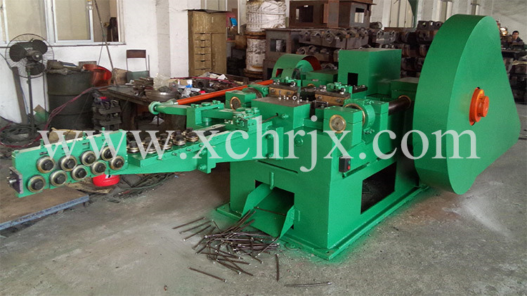 8A Nail Making Machine for Big Nails---Xuchang Huarui Machinery Co., Ltd.